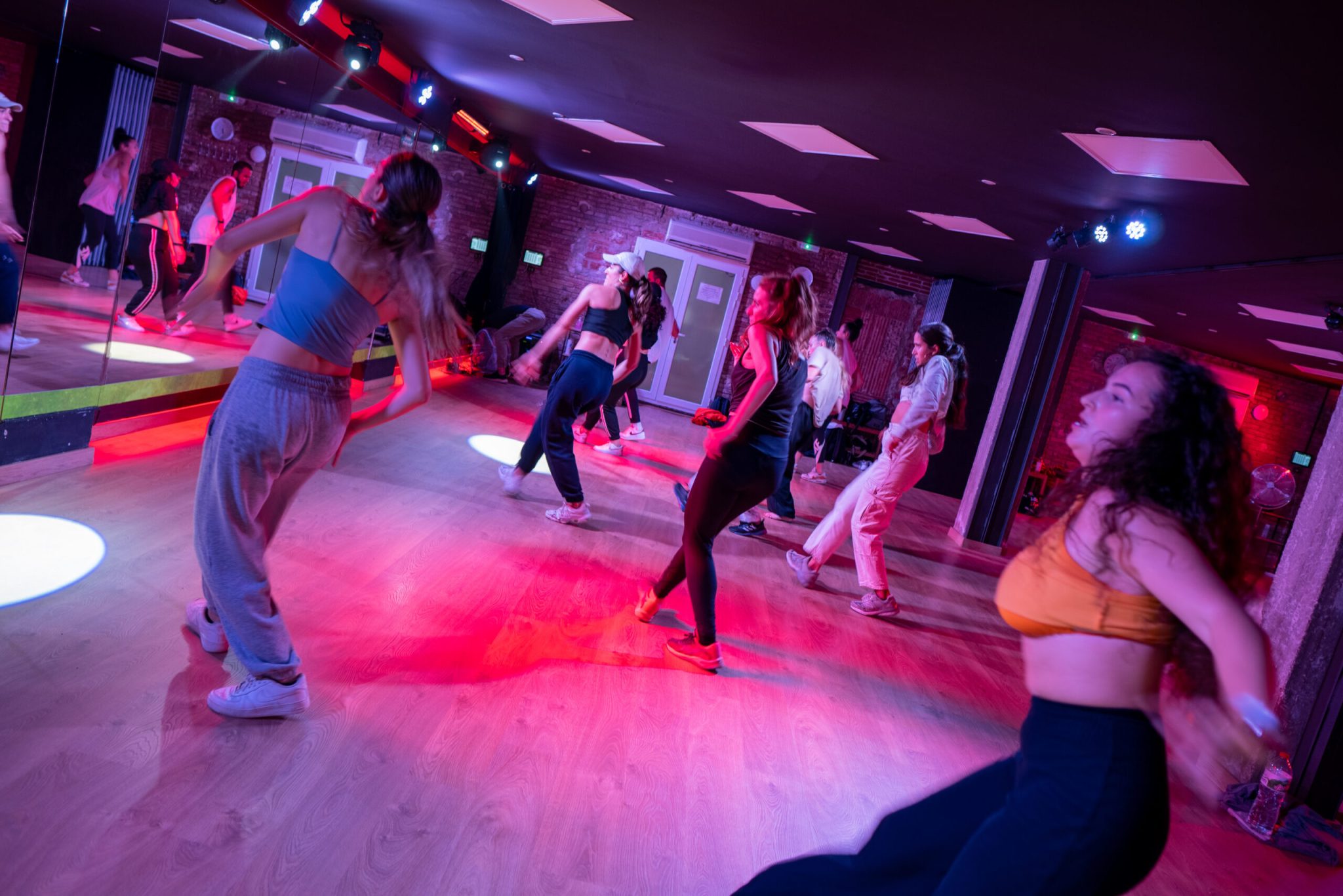 ¿Qué Es el Dancehall y por Qué Está Ganando Popularidad en las Redes ...